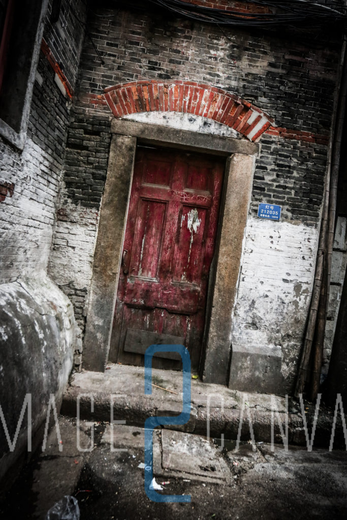 puxi-crying-door – kirk hawkins graphic designer